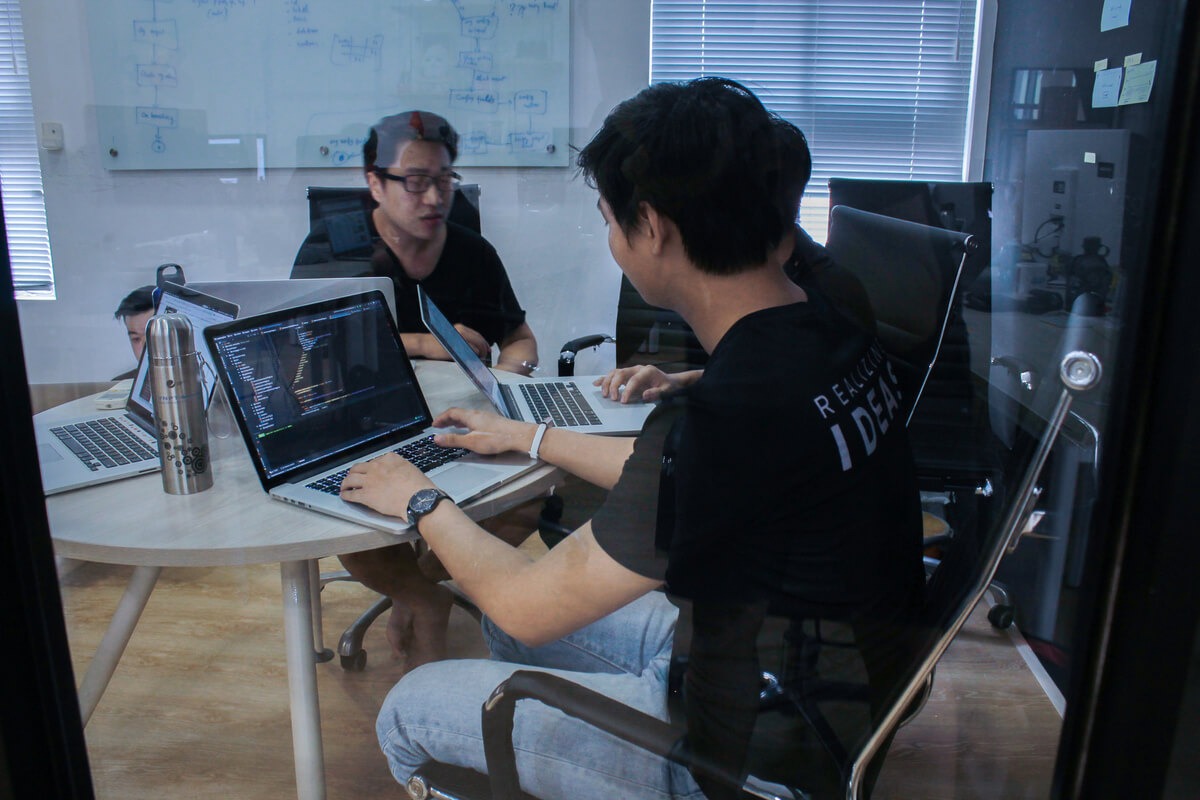 How We Work - Designveloper